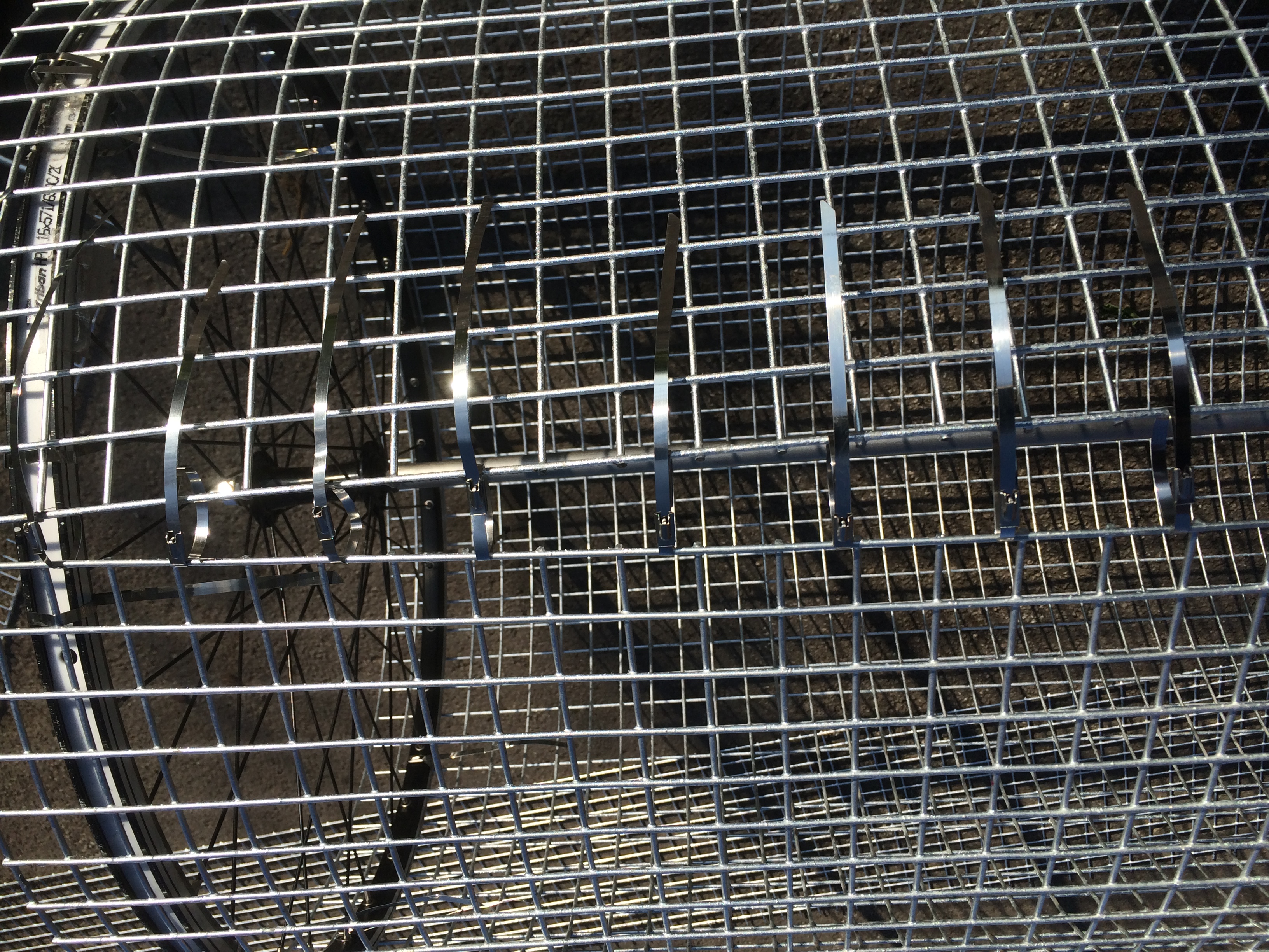 Seedbed Roller and dibbler | FarmHack